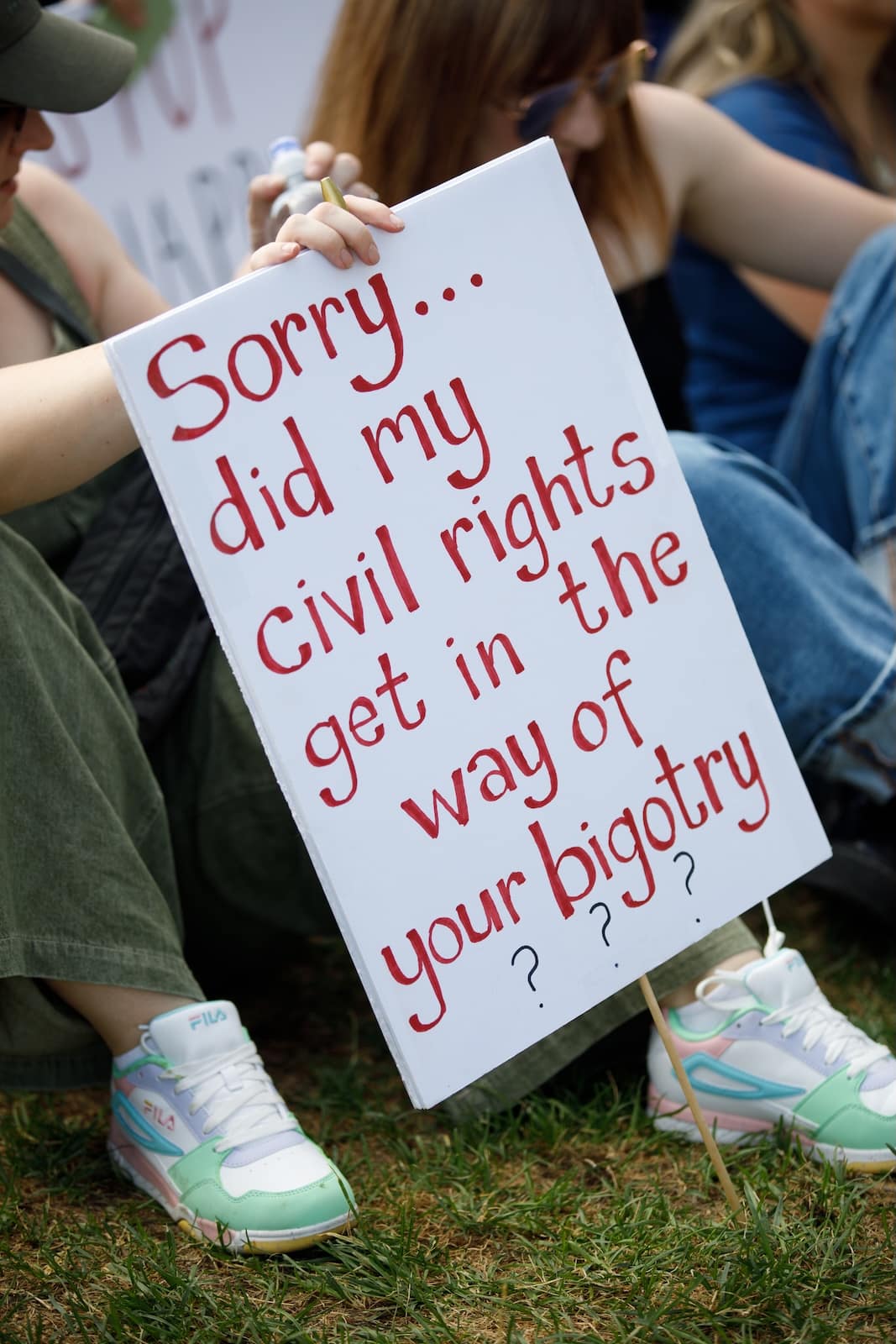 Photos: Missoulians turn out in force for ‘No Kings’ protest – The Pulp